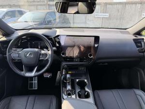 Melns Lexus NX 450h 2022 Viļņa, ar dzinēja tilpumu 0.00 L un nobraukumu 78 tūkst. km par 44900 €, foto 24 vietnē AUTOMOTO.COM.LV