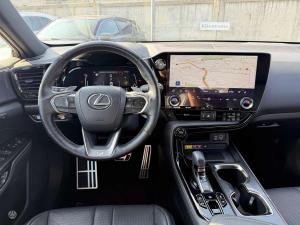 Melns Lexus NX 450h 2022 Viļņa, ar dzinēja tilpumu 0.00 L un nobraukumu 78 tūkst. km par 44900 €, foto 25 vietnē AUTOMOTO.COM.LV