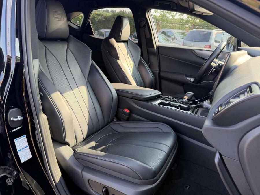 Melns Lexus NX 450h 2022 Viļņa, ar dzinēja tilpumu 0.00 L un nobraukumu 78 tūkst. km par 44900 €, foto 29 vietnē AUTOMOTO.COM.LV