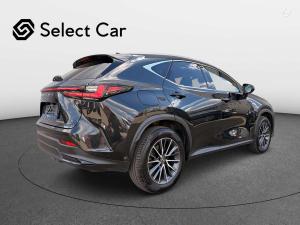 Melns Lexus NX 450h 2022 Viļņa, ar dzinēja tilpumu 2.50 L un nobraukumu 164 tūkst. km par 36950 €, foto 3 vietnē AUTOMOTO.COM.LV