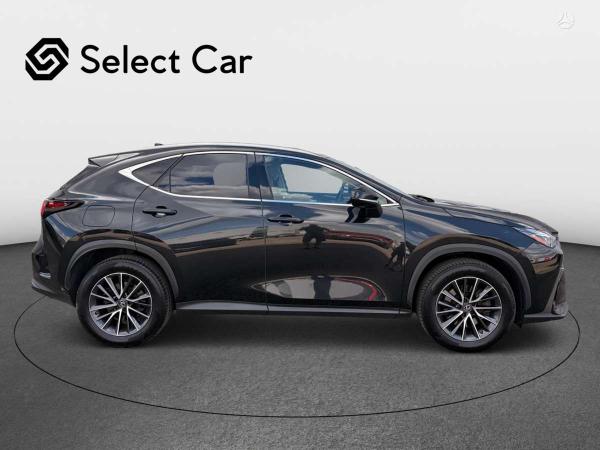 Черный Лексус NX 450h 2022 в Вильнюс, объемом двигателя 2.50 л и пробегом 164 тыс. км за 36950 €, фото 5 на AUTOMOTO.COM.LV