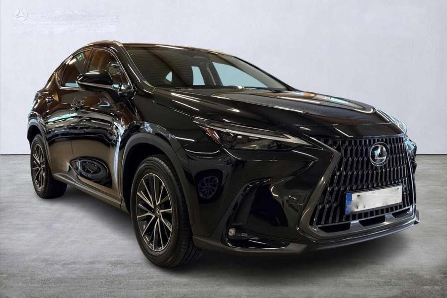 Melns Lexus NX 450h 2023 Viļņa, ar dzinēja tilpumu 2.49 L un nobraukumu 30 tūkst. km par 49999 €, foto 3 vietnē AUTOMOTO.COM.LV