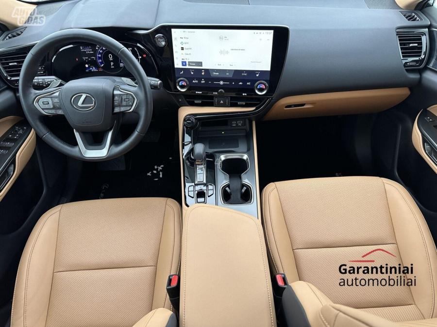 Black Lexus NX 450h 2023 in Avizieniai, with an engine capacity of 2.50 L and mileage of 9 thousand km for 52750 €, photo 3 on AUTOMOTO.COM.LV