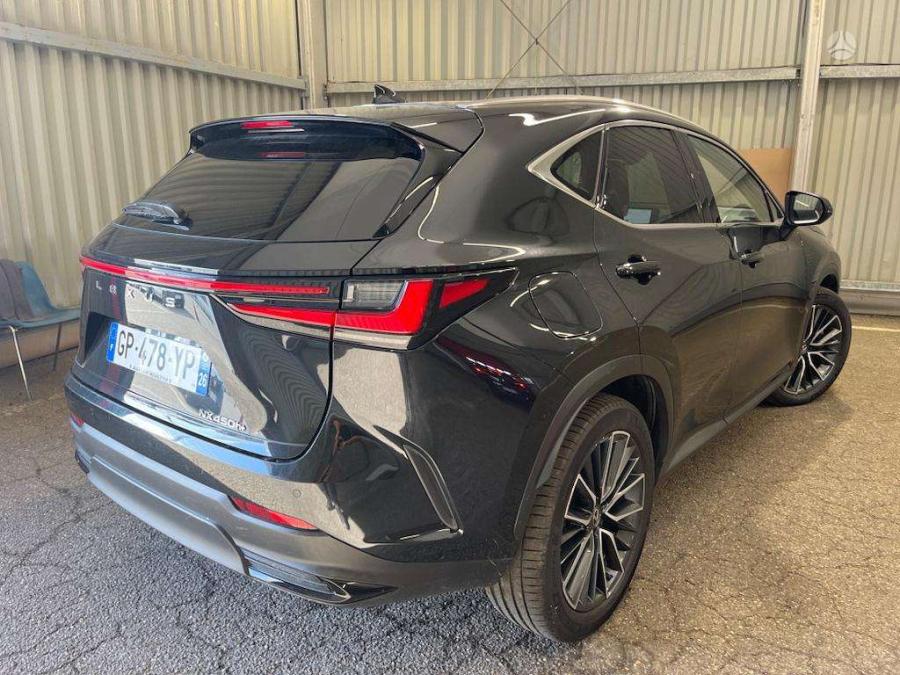 Черный Лексус NX 450h 2023 в Вильнюс, объемом двигателя 2.48 л и пробегом 97 тыс. км за 43999 €, фото 10 на AUTOMOTO.COM.LV