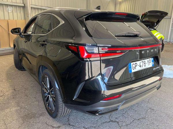 Черный Лексус NX 450h 2023 в Вильнюс, объемом двигателя 2.48 л и пробегом 97 тыс. км за 43999 €, фото 10 на AUTOMOTO.COM.LV