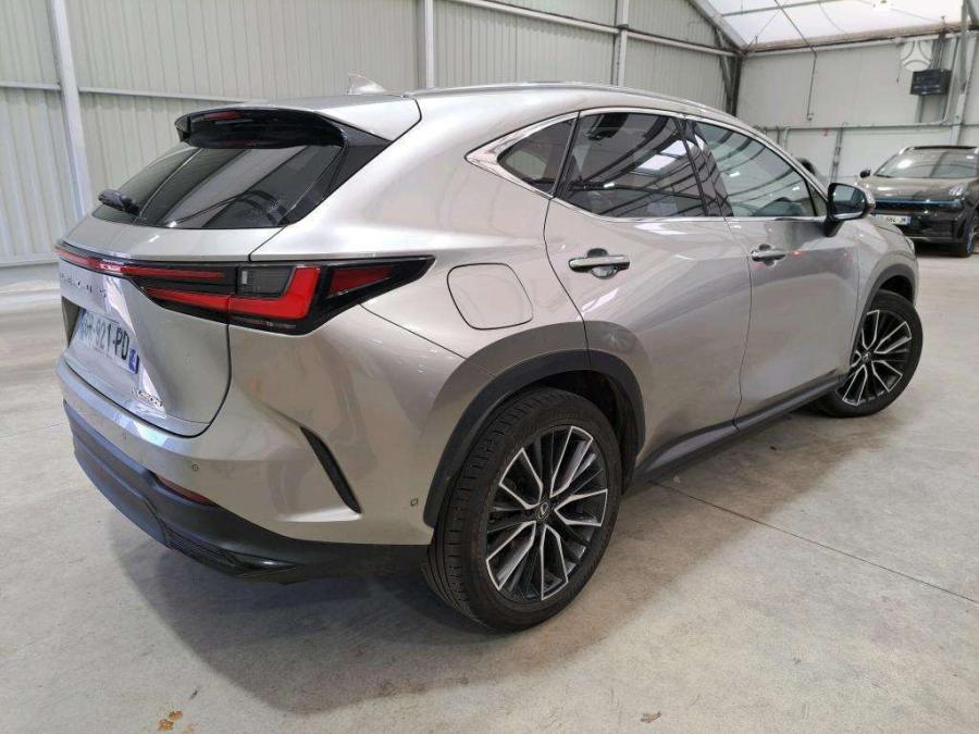 Melns Lexus NX 450h 2023 Viļņa, ar dzinēja tilpumu 2.49 L un nobraukumu 63 tūkst. km par 44999 €, foto 3 vietnē AUTOMOTO.COM.LV