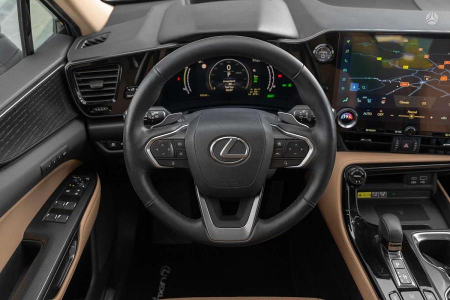 Черный Лексус NX 450h 2023 в Вильнюс, объемом двигателя 2.48 л и пробегом 98 тыс. км за 45999 €, фото 19 на AUTOMOTO.COM.LV
