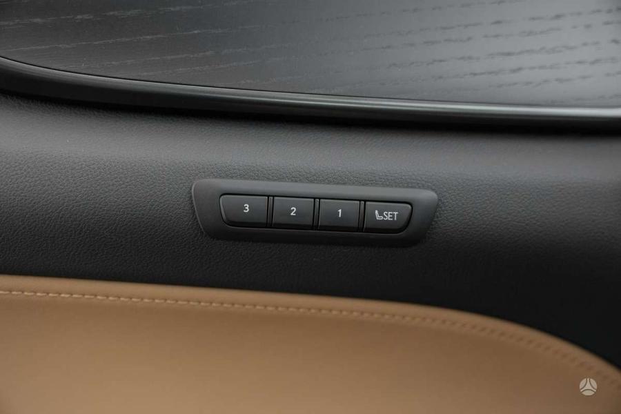 Черный Лексус NX 450h 2023 в Вильнюс, объемом двигателя 2.48 л и пробегом 98 тыс. км за 45999 €, фото 24 на AUTOMOTO.COM.LV