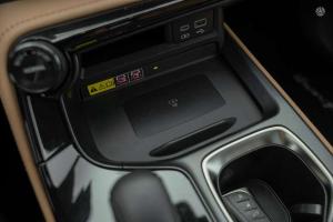 Черный Лексус NX 450h 2023 в Вильнюс, объемом двигателя 2.48 л и пробегом 98 тыс. км за 45999 €, фото 28 на AUTOMOTO.COM.LV