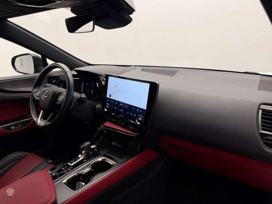 Black Lexus NX 450h 2023 in Panevezys, with an engine capacity of 2.49 L and mileage of 159 thousand km for 44990 €, photo 21 on AUTOMOTO.COM.LV
