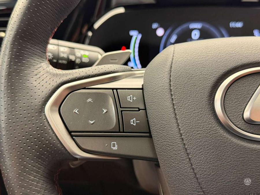 Black Lexus NX 450h 2023 in Panevezys, with an engine capacity of 2.49 L and mileage of 159 thousand km for 44990 €, photo 24 on AUTOMOTO.COM.LV