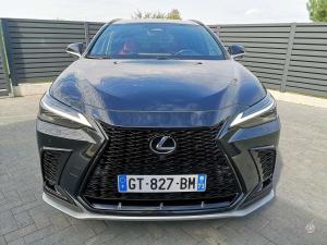 Black Lexus NX 450h 2023 in Vilnius, with an engine capacity of 2.50 L and mileage of 93 thousand km for 44700 €, photo  on AUTOMOTO.COM.LV