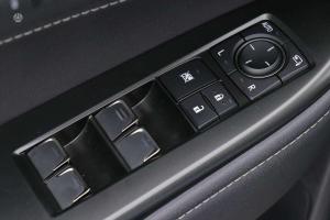 Черный Лексус NX 450h 2024 в Вильнюс, объемом двигателя 2.49 л и пробегом 79 тыс. км за 48900 €, фото 25 на AUTOMOTO.COM.LV