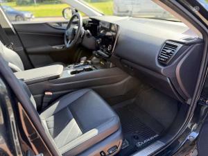 Melns Lexus NX 450h 2024 Viļņa, ar dzinēja tilpumu 2.49 L un nobraukumu 9 tūkst. km par 47800 €, foto 17 vietnē AUTOMOTO.COM.LV