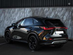 Black Lexus NX 450h 2024 in Kaunas, with an engine capacity of 2.49 L and mileage of 20 thousand km for 58500 €, photo 5 on AUTOMOTO.COM.LV