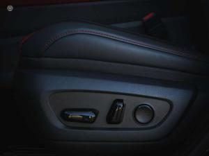 Black Lexus NX 450h 2024 in Kaunas, with an engine capacity of 2.49 L and mileage of 20 thousand km for 58500 €, photo 11 on AUTOMOTO.COM.LV