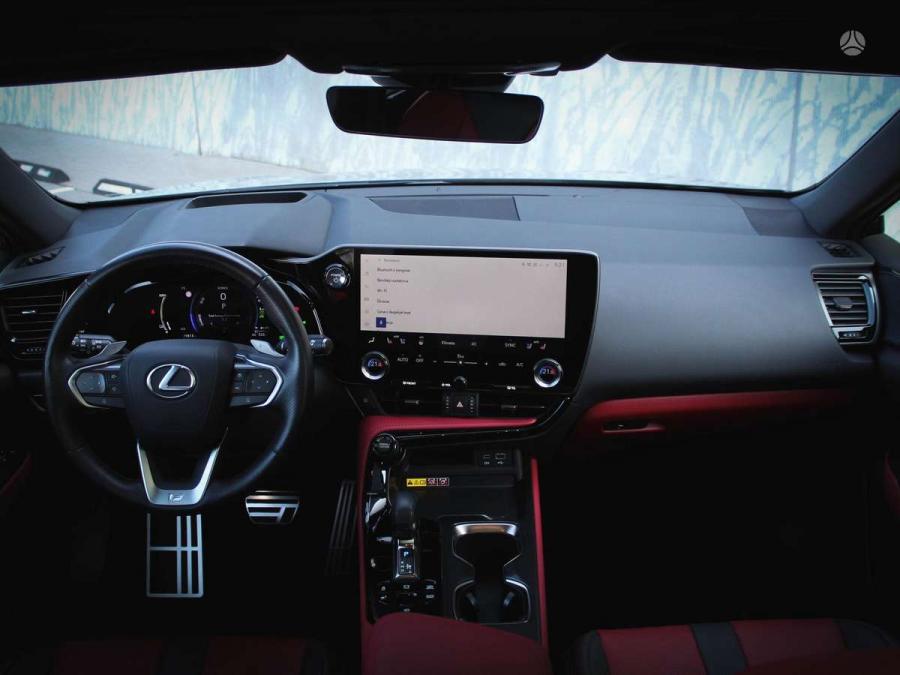 Black Lexus NX 450h 2024 in Kaunas, with an engine capacity of 2.49 L and mileage of 20 thousand km for 58500 €, photo 15 on AUTOMOTO.COM.LV