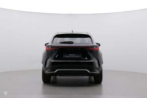 Melns Lexus NX 450h 2024 Viļņa, ar dzinēja tilpumu 2.49 L un nobraukumu 79 tūkst. km par 48900 €, foto 5 vietnē AUTOMOTO.COM.LV