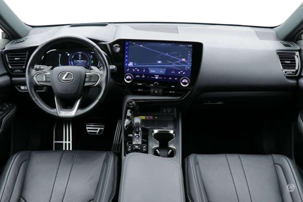 Черный Лексус NX 450h 2024 в Вильнюс, объемом двигателя 2.49 л и пробегом 79 тыс. км за 48900 €, фото 7 на AUTOMOTO.COM.LV