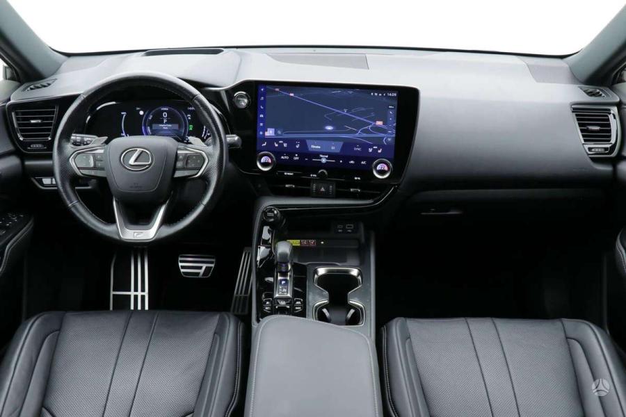Melns Lexus NX 450h 2024 Viļņa, ar dzinēja tilpumu 2.49 L un nobraukumu 79 tūkst. km par 48900 €, foto 7 vietnē AUTOMOTO.COM.LV