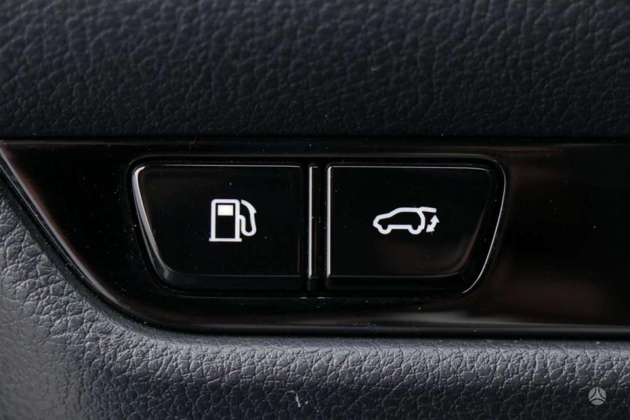 Melns Lexus NX 450h 2024 Viļņa, ar dzinēja tilpumu 2.49 L un nobraukumu 79 tūkst. km par 48900 €, foto 24 vietnē AUTOMOTO.COM.LV