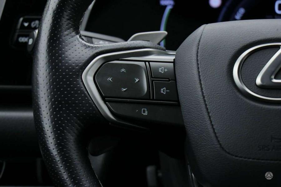 Melns Lexus NX 450h 2024 Viļņa, ar dzinēja tilpumu 2.49 L un nobraukumu 79 tūkst. km par 48900 €, foto 37 vietnē AUTOMOTO.COM.LV