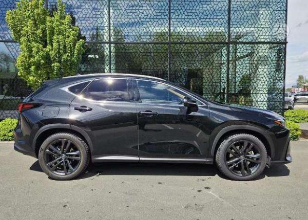 Black Lexus NX 450h 2025 in Vilnius, with an engine capacity of 2.49 L and mileage of 30 thousand km for 53900 €, photo 2 on AUTOMOTO.COM.LV