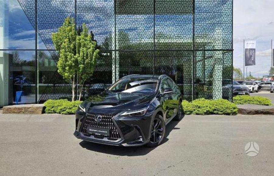 Черный Лексус NX 450h 2025 в Вильнюс, объемом двигателя 2.49 л и пробегом 30 тыс. км за 53900 €, фото 4 на AUTOMOTO.COM.LV