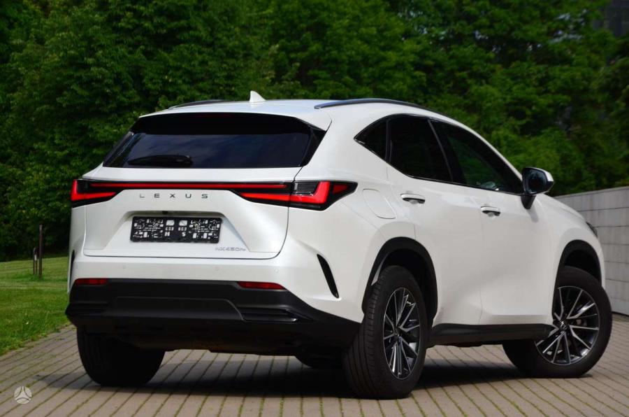 Лексус NX 450h 2022 в Вильнюс, объемом двигателя 2.48 л и пробегом 120 тыс. км за 44300 €, фото 10 на AUTOMOTO.COM.LV