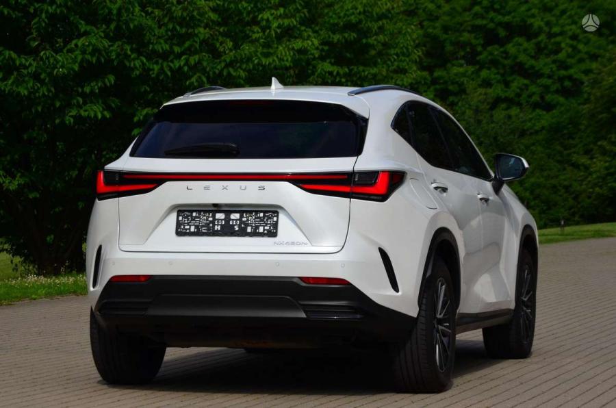 Лексус NX 450h 2022 в Вильнюс, объемом двигателя 2.48 л и пробегом 120 тыс. км за 44300 €, фото 20 на AUTOMOTO.COM.LV