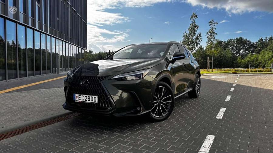 Zaļš Lexus NX 450h 2022 Viļņa, ar dzinēja tilpumu 2.49 L un nobraukumu 118 tūkst. km par 45000 €, foto 1 vietnē AUTOMOTO.COM.LV