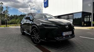Zaļš Lexus NX 450h 2022 Viļņa, ar dzinēja tilpumu 2.49 L un nobraukumu 118 tūkst. km par 45000 €, foto 3 vietnē AUTOMOTO.COM.LV
