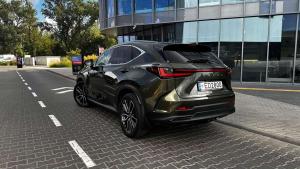 Zaļš Lexus NX 450h 2022 Viļņa, ar dzinēja tilpumu 2.49 L un nobraukumu 118 tūkst. km par 45000 €, foto 4 vietnē AUTOMOTO.COM.LV