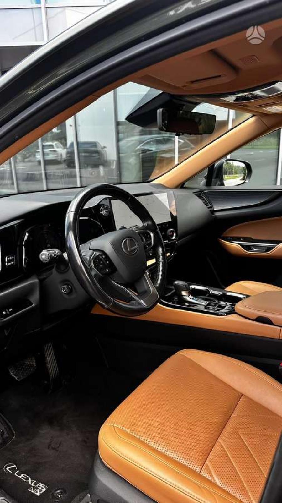 Zaļš Lexus NX 450h 2022 Viļņa, ar dzinēja tilpumu 2.49 L un nobraukumu 118 tūkst. km par 45000 €, foto 9 vietnē AUTOMOTO.COM.LV