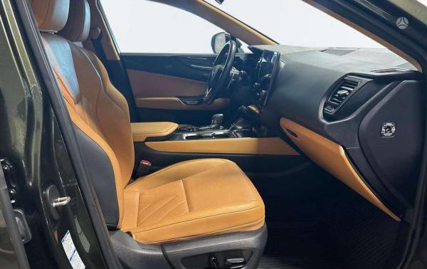 Green Lexus NX 450h 2023 in Vilnius, with an engine capacity of 2.49 L and mileage of 81 thousand km for 49500 €, photo 5 on AUTOMOTO.COM.LV