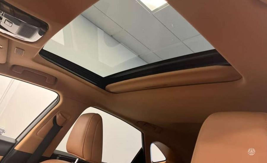 Green Lexus NX 450h 2023 in Vilnius, with an engine capacity of 2.49 L and mileage of 81 thousand km for 49500 €, photo 12 on AUTOMOTO.COM.LV