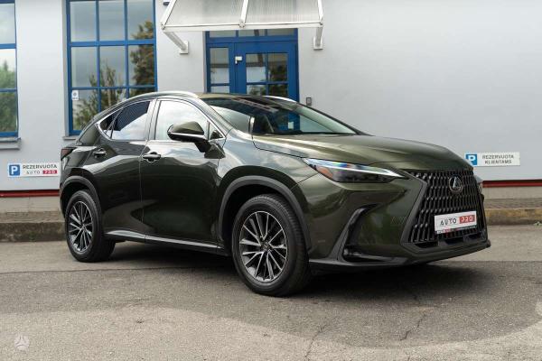 Green Lexus NX 450h 2023 in Vilnius, with an engine capacity of 2.49 L and mileage of 53 thousand km for 51900 €, photo 1 on AUTOMOTO.COM.LV