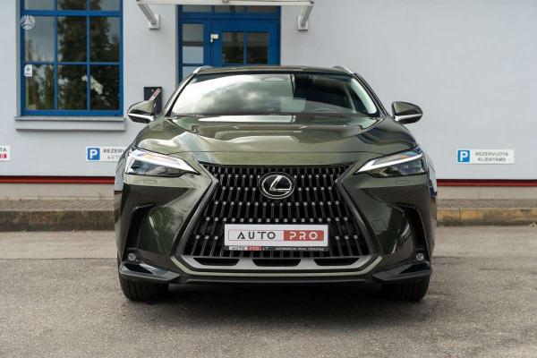 Green Lexus NX 450h 2023 in Vilnius, with an engine capacity of 2.49 L and mileage of 53 thousand km for 51900 €, photo 3 on AUTOMOTO.COM.LV