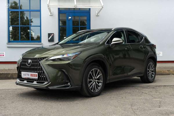 Green Lexus NX 450h 2023 in Vilnius, with an engine capacity of 2.49 L and mileage of 53 thousand km for 51900 €, photo 5 on AUTOMOTO.COM.LV