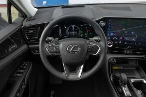 Zaļš Lexus NX 450h 2023 Viļņa, ar dzinēja tilpumu 2.49 L un nobraukumu 53 tūkst. km par 51900 €, foto 18 vietnē AUTOMOTO.COM.LV