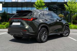 Зеленый Лексус NX 450h 2025 в Вильнюс, объемом двигателя 2.49 л и пробегом 11 тыс. км за 53999 €, фото 7 на AUTOMOTO.COM.LV