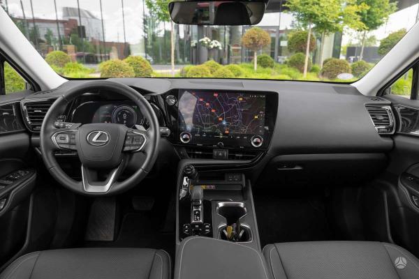 Зеленый Лексус NX 450h 2025 в Вильнюс, объемом двигателя 2.49 л и пробегом 11 тыс. км за 53999 €, фото 7 на AUTOMOTO.COM.LV