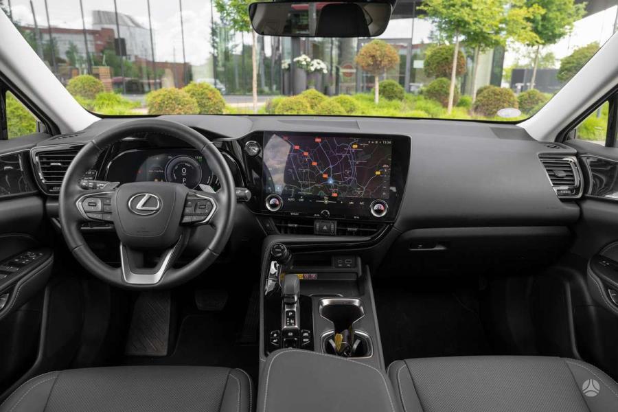 Зеленый Лексус NX 450h 2025 в Вильнюс, объемом двигателя 2.49 л и пробегом 11 тыс. км за 53999 €, фото 8 на AUTOMOTO.COM.LV