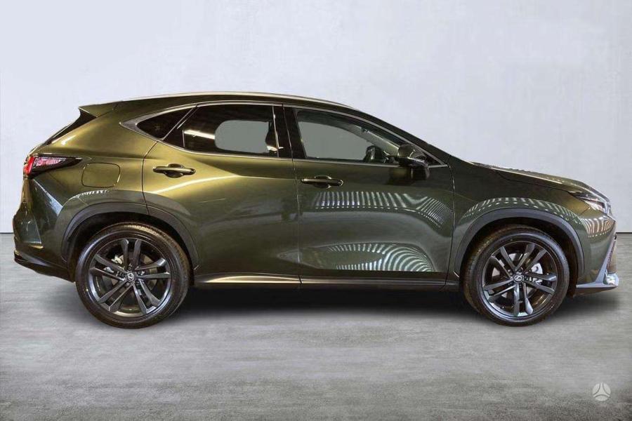 Zaļš Lexus NX 450h 2026 Viļņa, ar dzinēja tilpumu 2.49 L un nobraukumu 8 tūkst. km par 62900 €, foto 5 vietnē AUTOMOTO.COM.LV