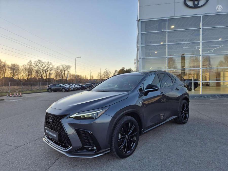 Grey Lexus NX 450h 2022 in Panevezys, with an engine capacity of 2.49 L and mileage of 73 thousand km for 48990 €, photo 1 on AUTOMOTO.COM.LV