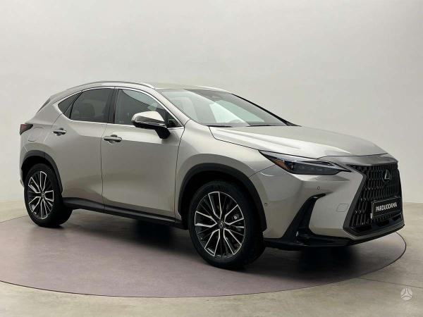 Grey Lexus NX 450h 2022 in Panevezys, with an engine capacity of 2.49 L and mileage of 50 thousand km for 48990 €, photo 3 on AUTOMOTO.COM.LV