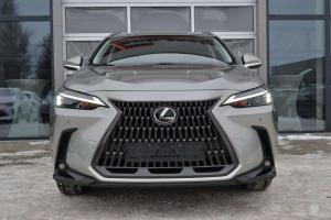 Grey Lexus NX 450h 2022 in Vilnius, with an engine capacity of 2.49 L and mileage of 123 thousand km for 43000 €, photo 3 on AUTOMOTO.COM.LV