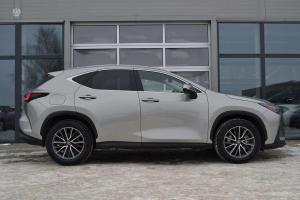 Grey Lexus NX 450h 2022 in Vilnius, with an engine capacity of 2.49 L and mileage of 123 thousand km for 43000 €, photo 6 on AUTOMOTO.COM.LV