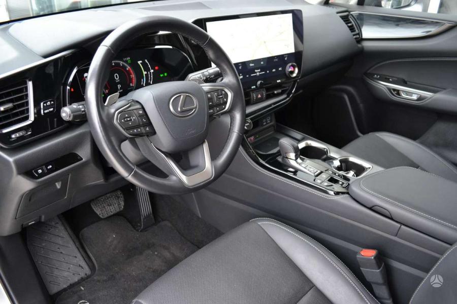 Grey Lexus NX 450h 2022 in Vilnius, with an engine capacity of 2.49 L and mileage of 123 thousand km for 43000 €, photo 19 on AUTOMOTO.COM.LV