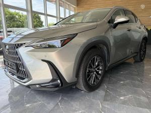 Pelēks Lexus NX 450h 2022 Panevēža, ar dzinēja tilpumu 2.50 L un nobraukumu 103 tūkst. km par 38900 €, foto 8 vietnē AUTOMOTO.COM.LV